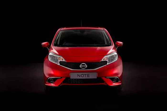 Nissan Note: първи детайли и изображения на новото поколение на Note