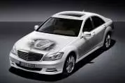 Mercedes S-Class 2010 142050_9