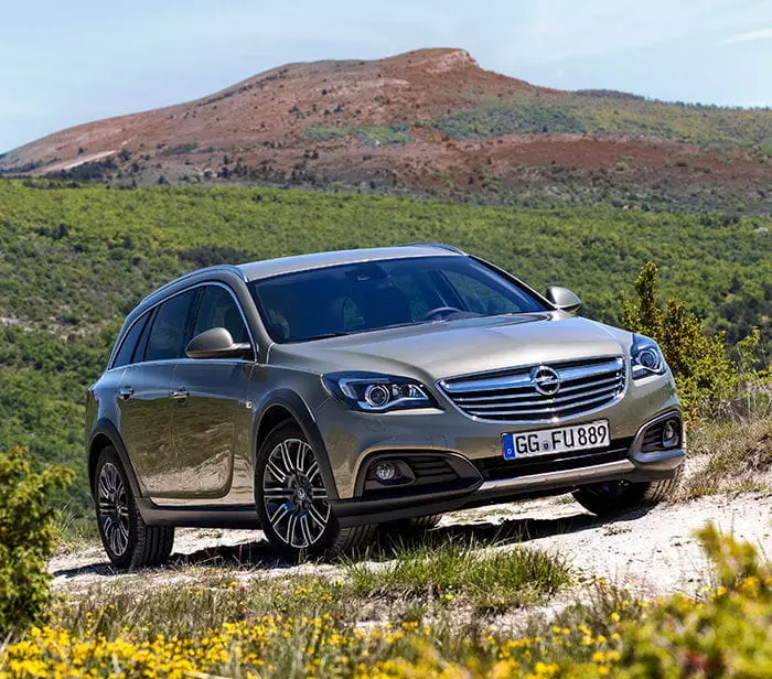 Opel Insignia Country Tourer 2013