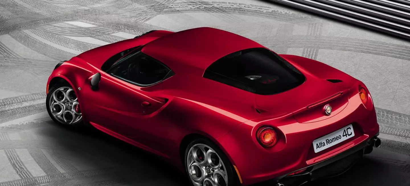 alfa-romeo-4c-2013_2