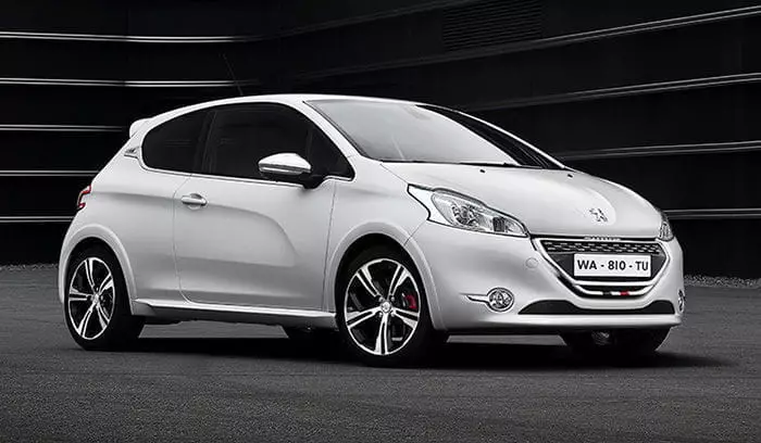 Peugeot 208 Hybrid FE: iṣẹ akanṣe Peugeot Sport ti n wa ṣiṣe ati igbadun awakọ