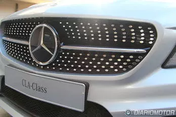 Mercedes CLA: ការបង្ហាញ និងសាកល្បងនៅ St. Tropez នៃ coupé ទ្វារបួន។ តើវាប្រសើរជាង Class C ទេ? 143094_3