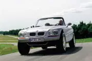 Nguyên mẫu cổ điển: BMW Z18. Năm 1995 BMW đã phát minh ra chiếc xe mui trần mùa hè 144770_5