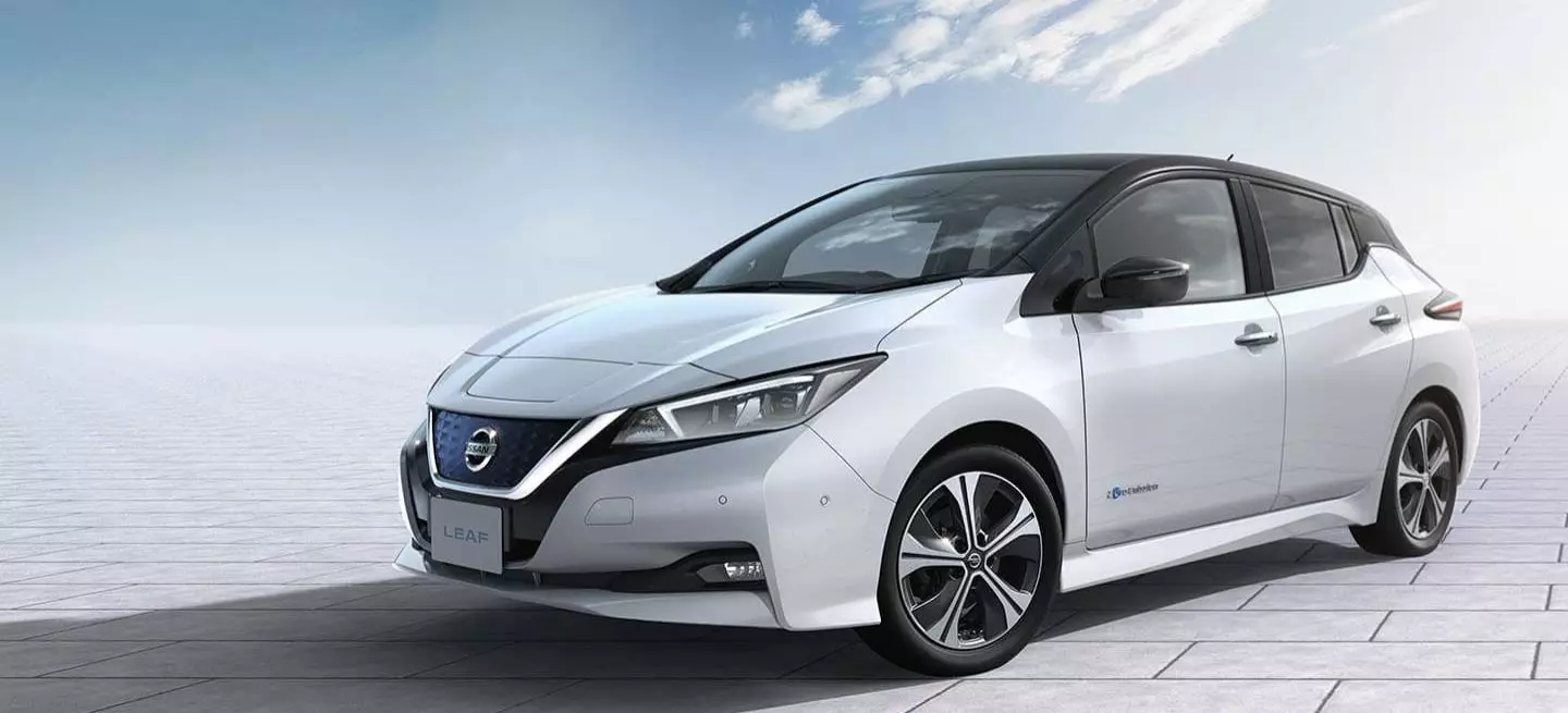 nissan-leaf-102