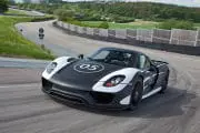 Jaunais Porsche 918 Spyder iziet testus Granadā 145956_12