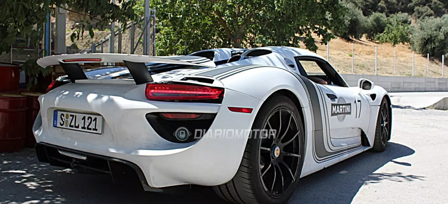 porsche_918_07