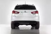 Mitsubishi ASX 2013: විශිෂ්ට රූපලාවන්‍ය වෙනස් කිරීම් 146818_6