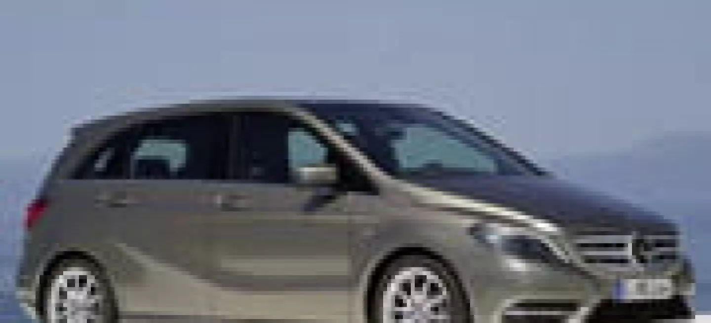 Mercedes-Benz B-Klasse 2012, Kontakt des B 200 CDI 148963_7