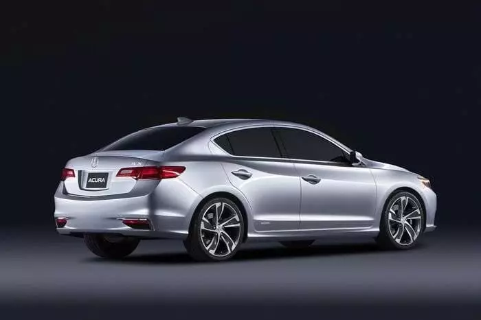 Acura ILX, Honda Civic odeća premium