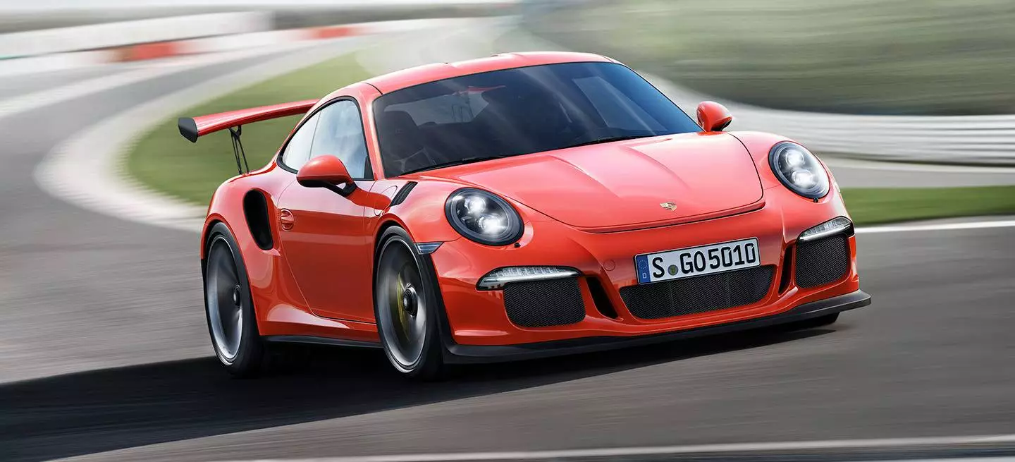 porsche-911-gt3-rs-cayman-gt4-video-02-1440px