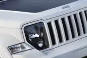 Jeep Wrangler a Jeep Cherokee, Arktis Editioun mat enger méi imposanter Ästhetik 150334_8