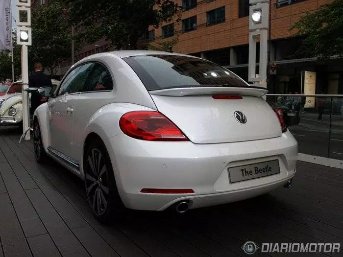 Шинэ Volkswagen Beetle, танилцуулга, Берлин дэх анхны холбоо