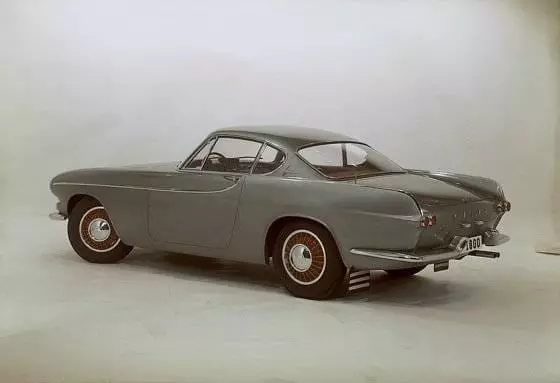 IVolvo P1800