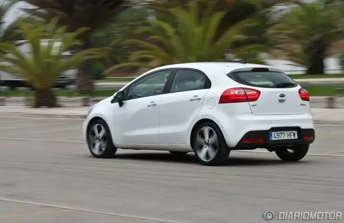 Kia Rio, cur i láthair agus tástáil in Estoril (I)