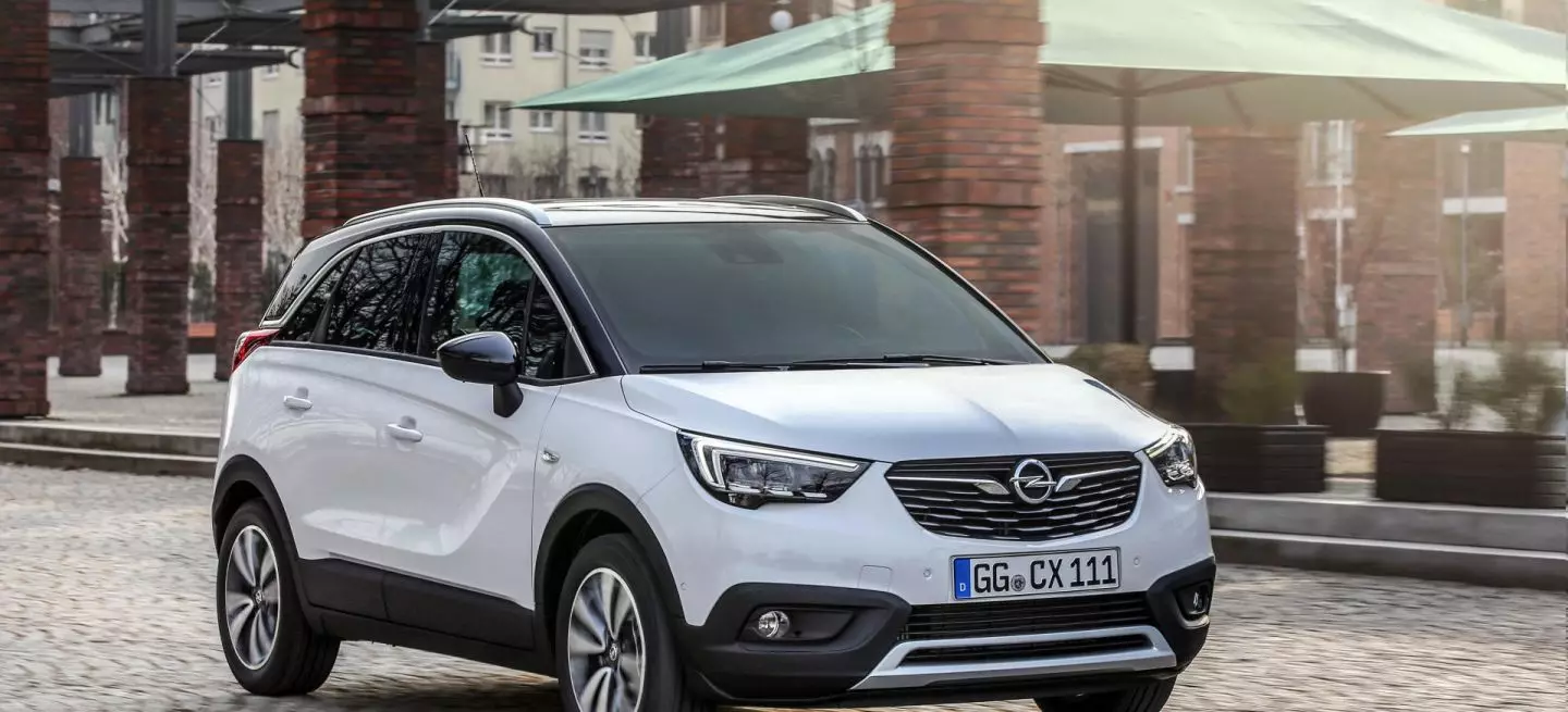 Opel-Crossland-X-305351