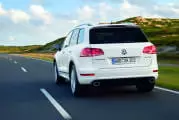 Volkswagen Touareg R-Line, ໃນປັດຈຸບັນສໍາລັບເຢຍລະມັນບໍ່ມີຫຍັງຫຼາຍ 153575_3