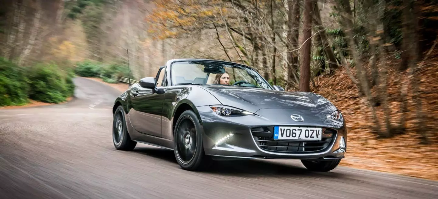 Mazda-mx-5-z-sport-dm-12