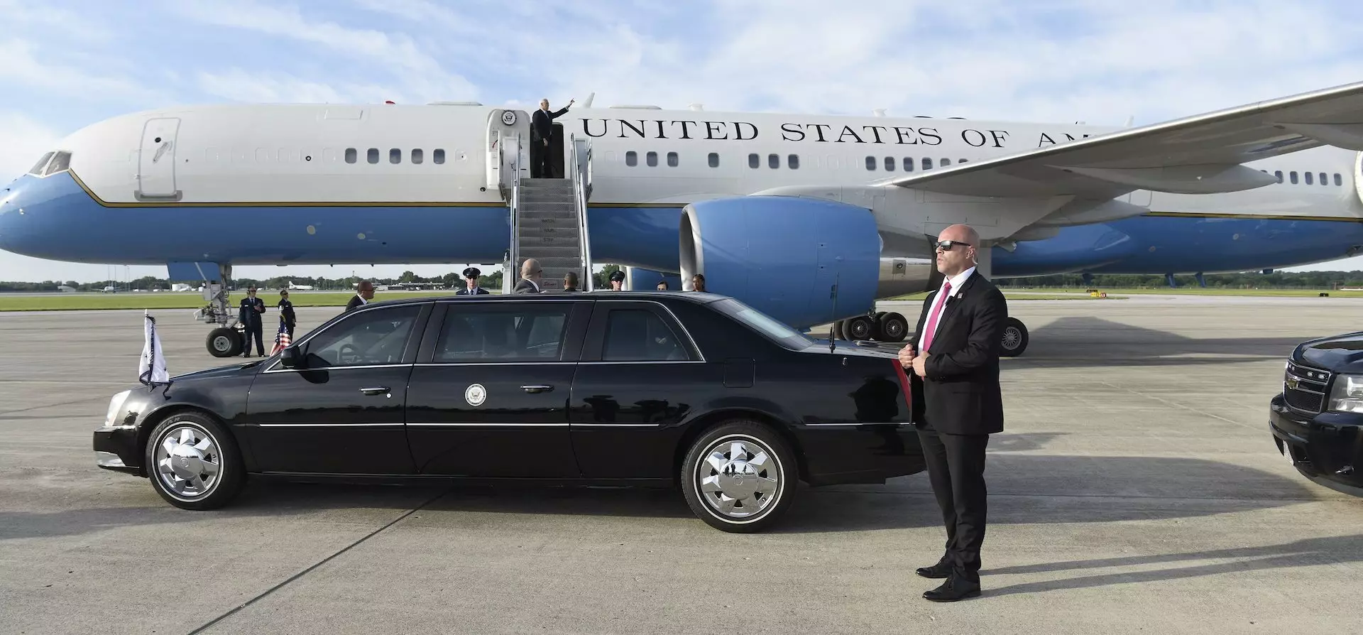 I-5 curiosity ye "The Beast", ubufakazi be-limousine bayo yonke into uJoe Biden azohamba ngayo eMadrid