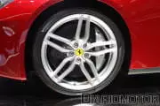 Ferrari FF i detalj fra bilutstillingen i Genève 155623_3