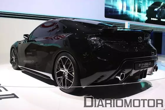 Toyota FT-86 II Concept ที่งานเจนีวามอเตอร์โชว์ 2011