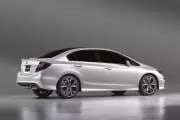 پەقەت ئامېرىكا ئۈچۈنلا خوندا Civic Si Coupé ۋە Civic Sedan ئۇقۇم 156093_4