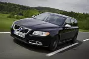 Volvo V70-R ની સૌથી નજીકની વસ્તુ, માત્ર જર્મની માટે 158778_5