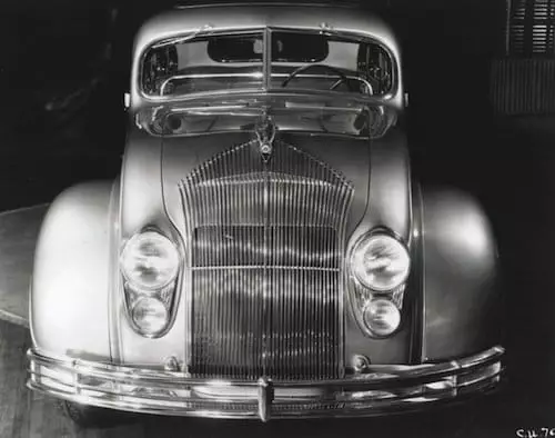 Chrysler Airflow, la prima vettura progettata nella galleria del vento