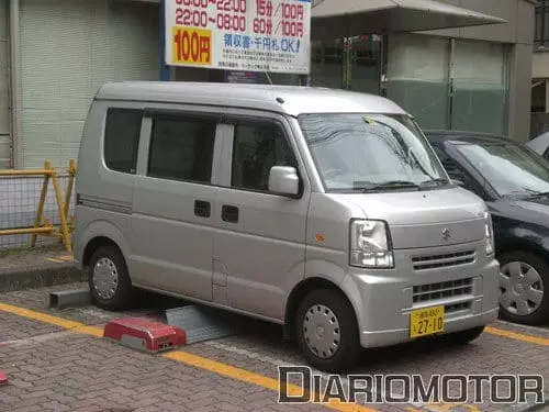 Os coches de Tokio, primeira parte