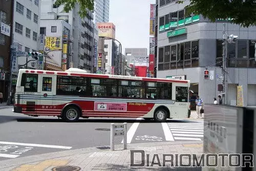 Os coches de Tokio, primeira parte