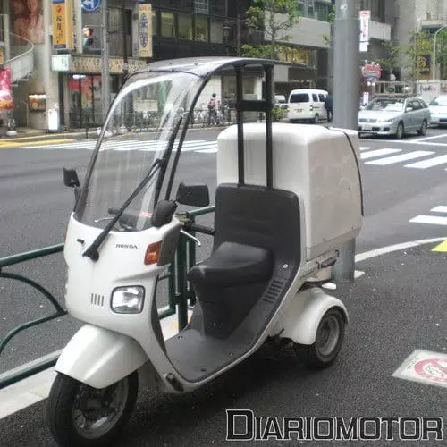 Os coches de Tokio, primeira parte