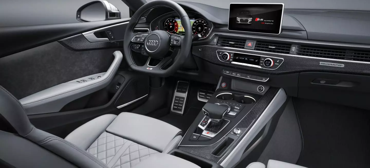 Audi_s5_Sportback_DM_2017_9