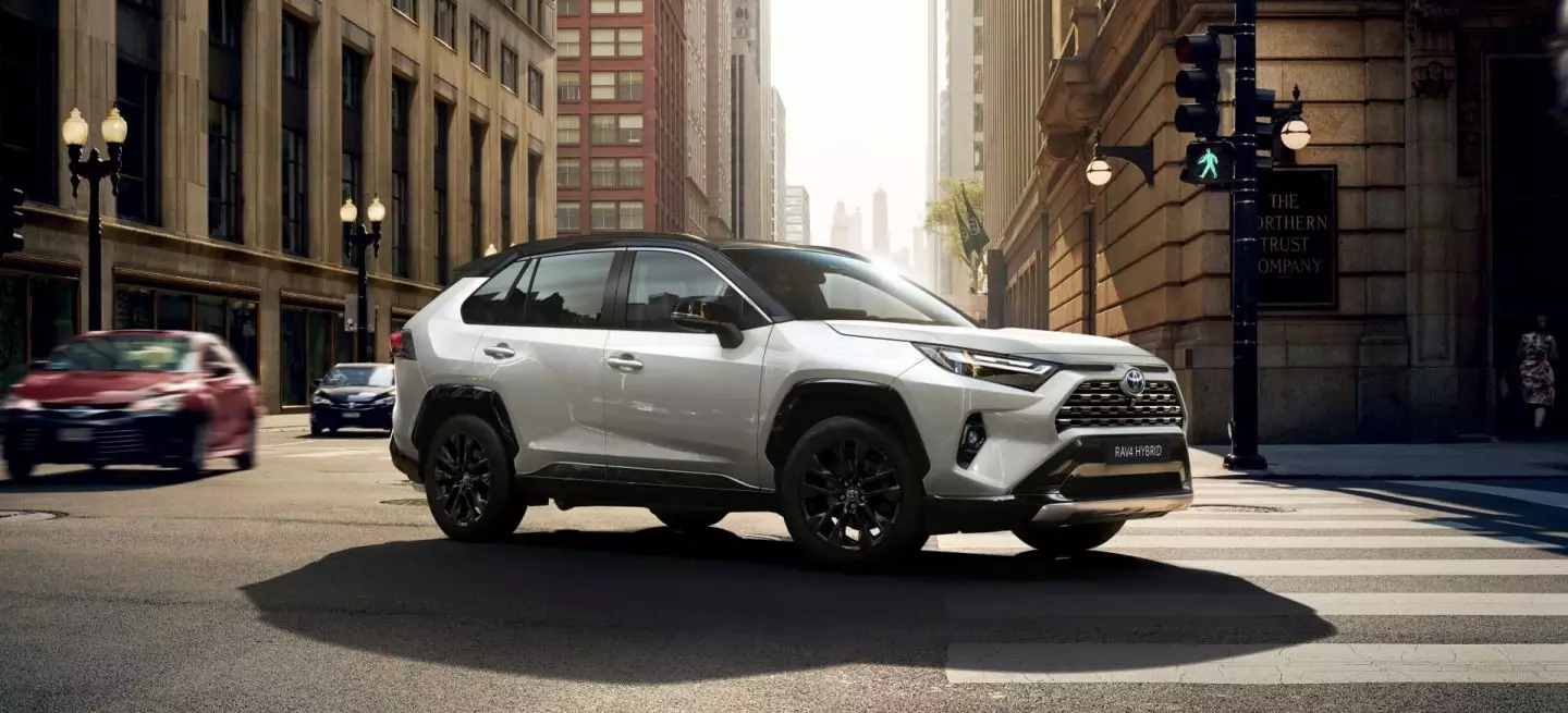 Toyota Rav4 2023 ០៥