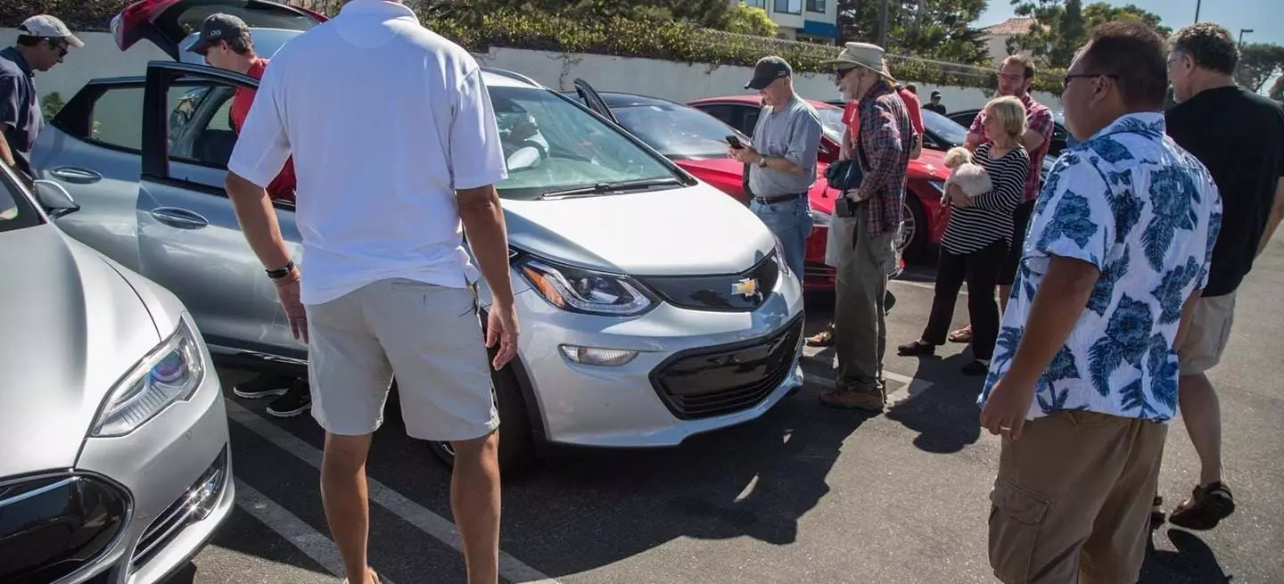 chevrolet-bolt-at-the-Orange-county-tesla-club-meet-motortrend-2016-02