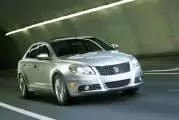 suzuki kizashi 163557_4