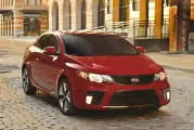 Kia Forte Koup, հավասարակշռված կուպե 167427_4