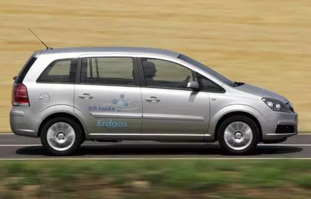 Opel Zafira ecoM, მოძრაობა ბუნებრივი აირით