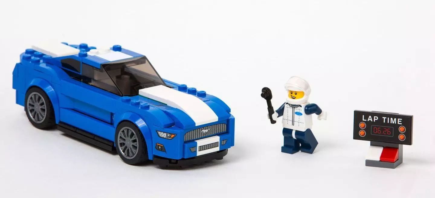 lego-mustang