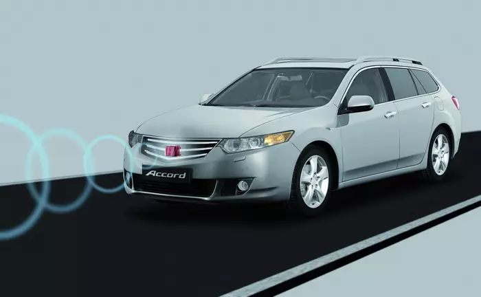 نظام Honda City-Brake النشط [مختبر Tecmovia] 184975_1