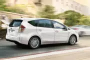 مقابل 23800 يورو ، تصبح Toyota Prius + سيارة أجرة تويوتا الهجينة الجديدة 185010_3