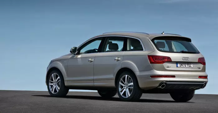 ऑडी Q7