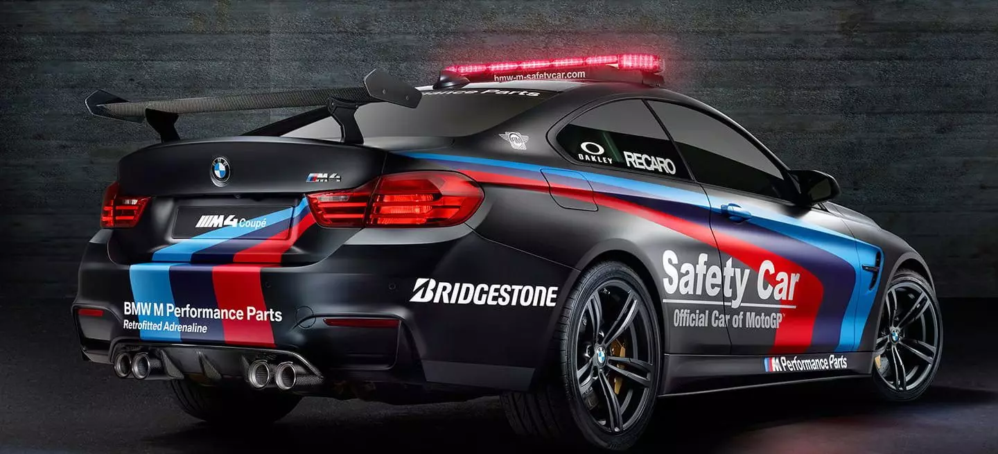 bmw-m4-gts-adelanto-moto-gp-safety-car-2-1440px