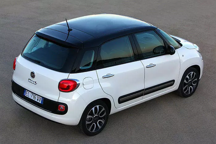 Fiat তার 2012-2016 পণ্য পরিকল্পনা উপস্থাপন করে এবং Fiat 500 EV এর পরিসংখ্যান নিশ্চিত করে