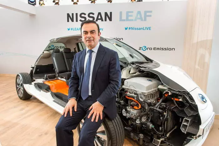 Nissan chiar pierde bani la înlocuirea bateriilor? 185991_3