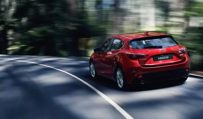 Mazda 3 ọhụrụ a ga-abụ ngwakọ mbụ Mazda nyere