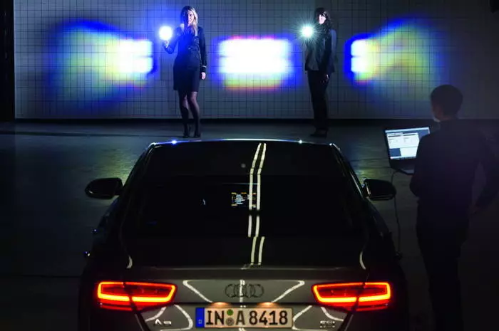 Audi Matrix LED, osvetlitev postane inteligentna [Tecmovia Laboratory]