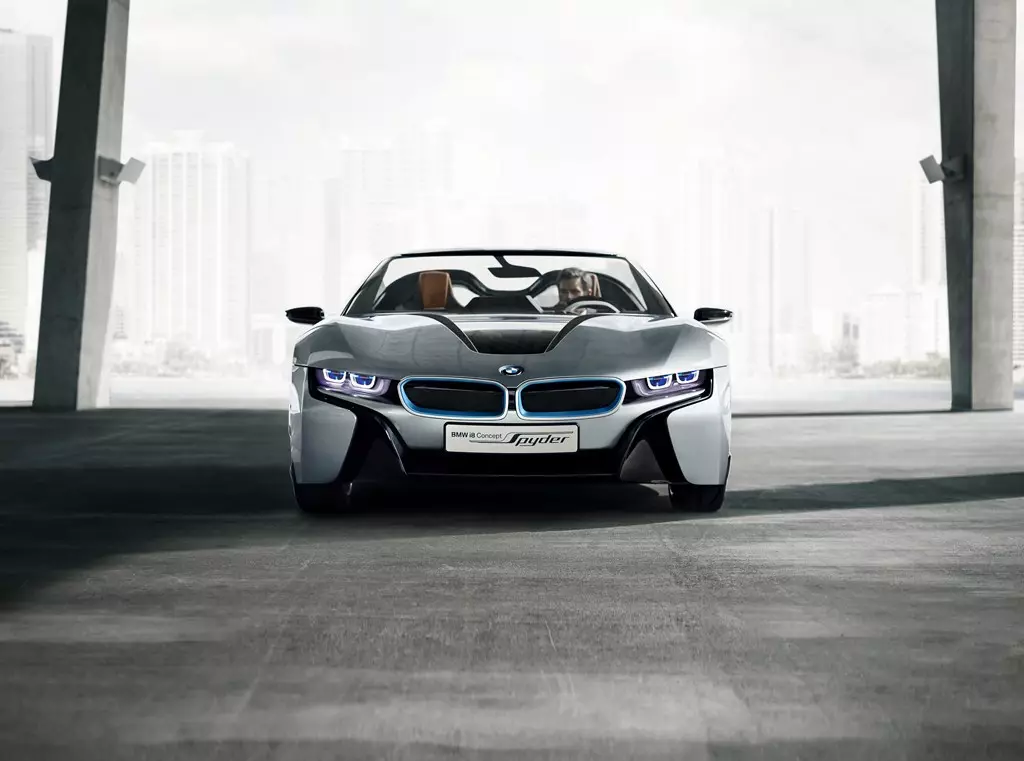 BMW_i8_Spyder_32