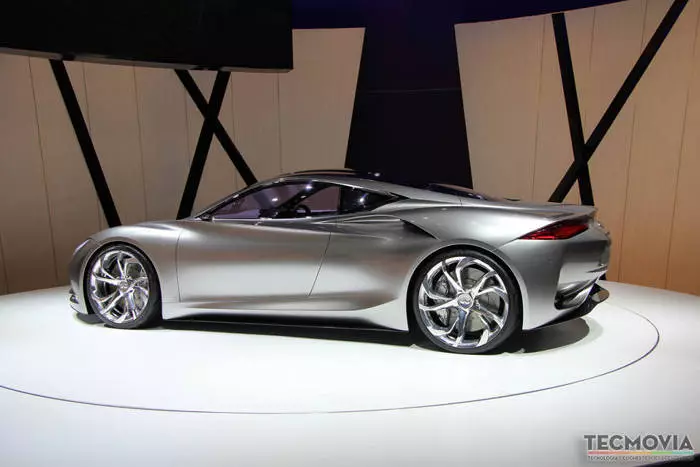 Infiniti's hybrid sports car goes ahead: it will arrive in 2016