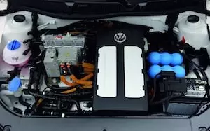 Volkswagen E-Lavida dvigateli