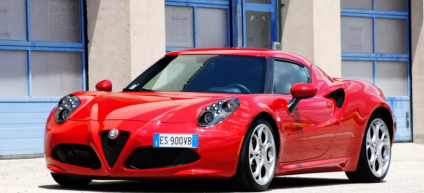 1440_new_design_alfa_romeo_4c_tech_test_DM_mdm_5