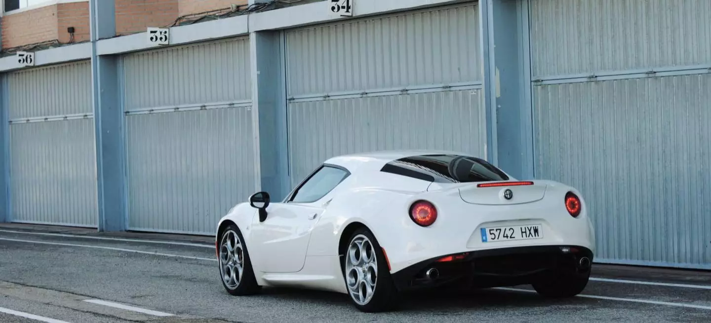 Alfa_Romeo_4C_test_jarama_mapdm_9